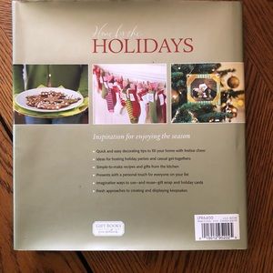 Hallmark | Holiday | Christmas Book Home For The Holidays Hallmark Gift ...